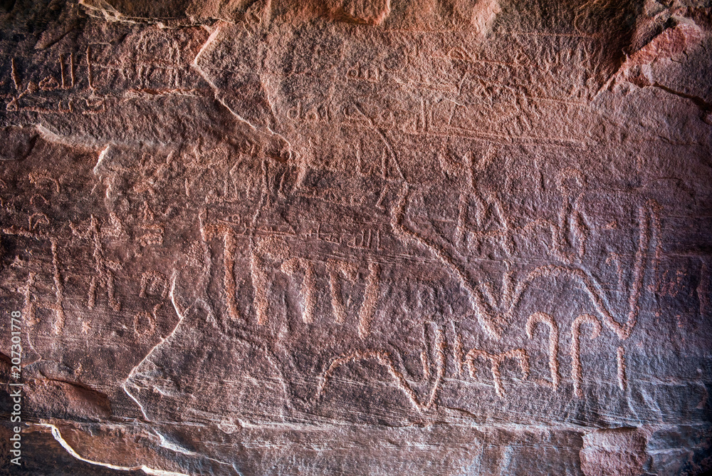 Nabatean and Thamudic inscriptions on rock in Wadi Rum desert Stock ...