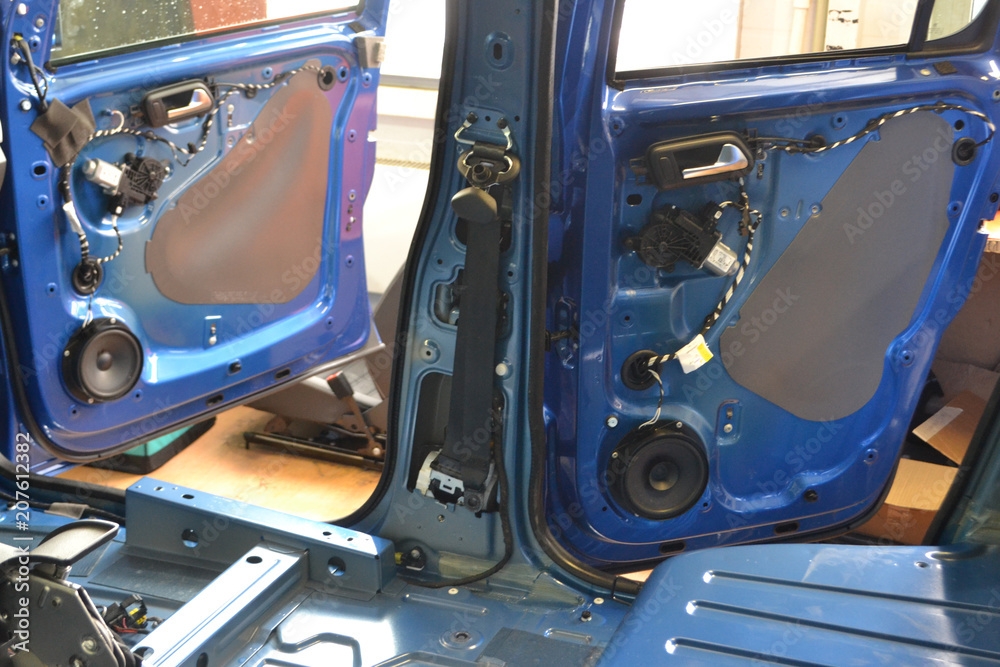 Tuning the car in a pickup truck body with three layers of noise ...