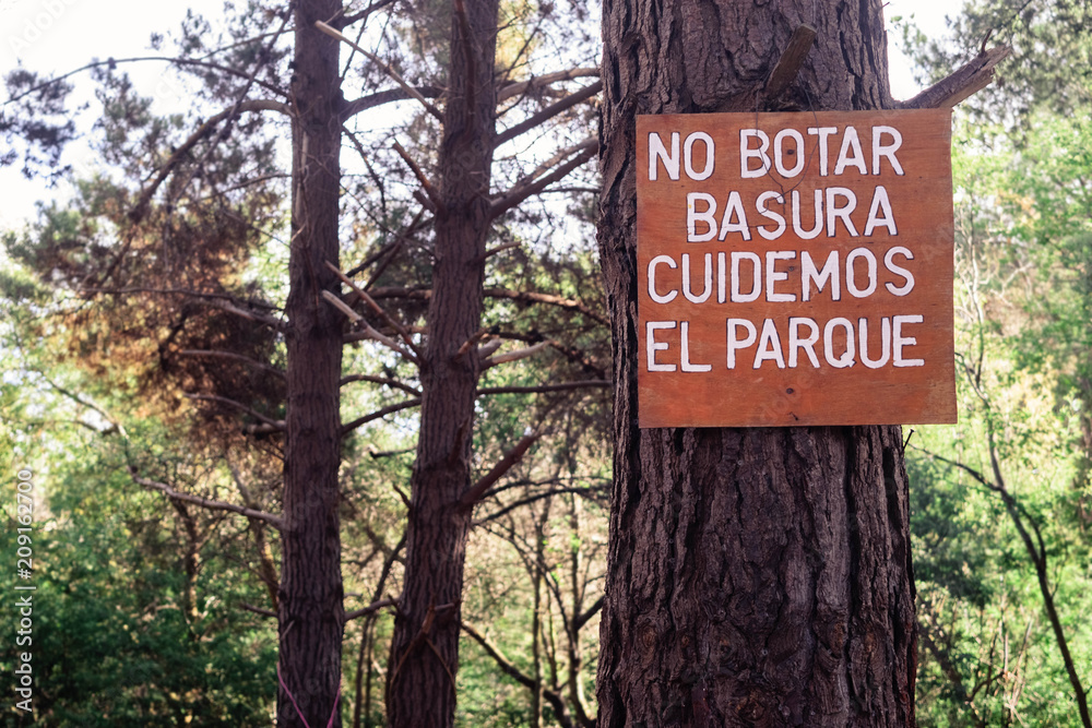 No Littering Spanish