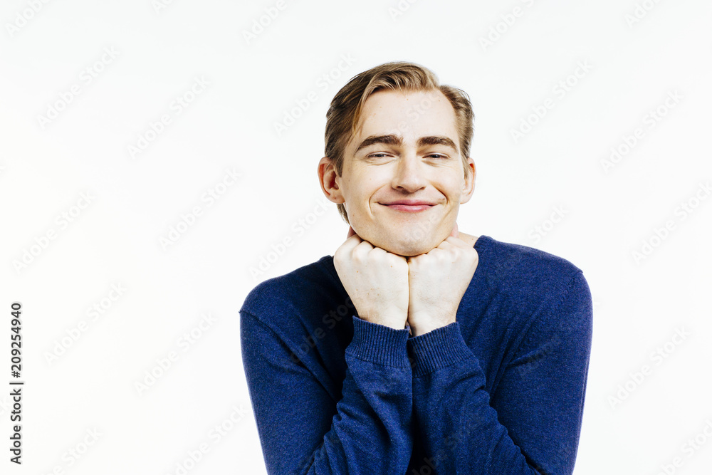 The best friend, portrait of a young smiling man supporting bienes head ...