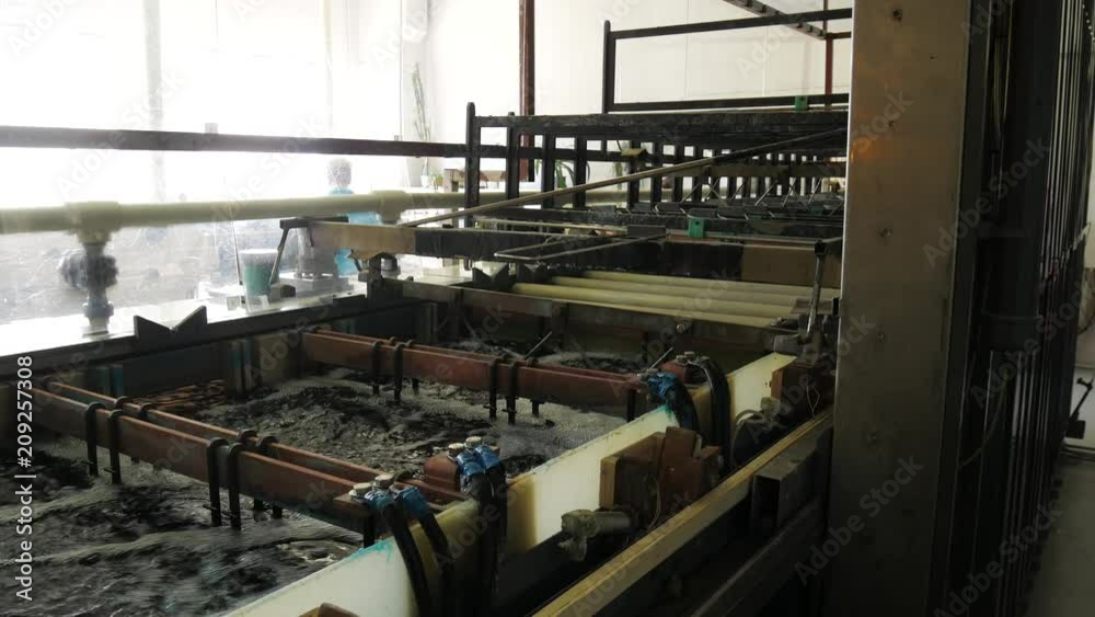 Vidéo Stock Galvanic bath, Engineering production. Circuit board in ...