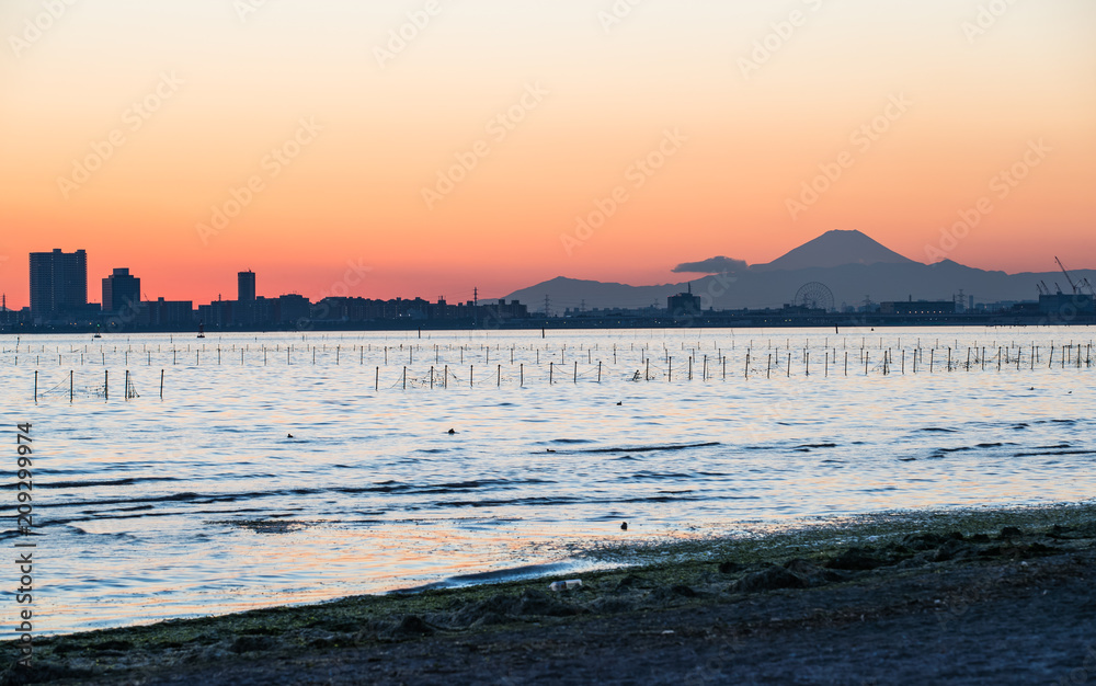 Nice view of Tokyo sunset , Tokyo bay at Funabashi area and Mt. Fuji in ...