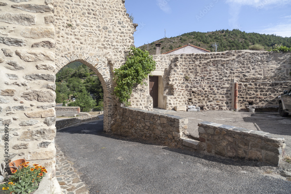 Village view, small and picturesque french village,member of Les Plus ...