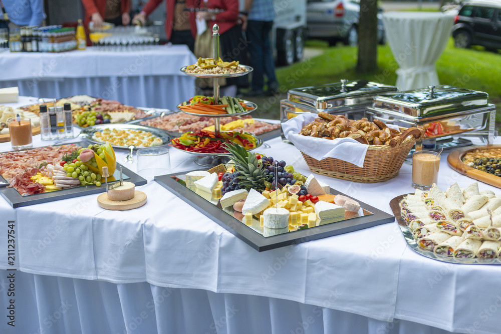 Buffet Feier Sektempfang Stock-Foto | Adobe Stock