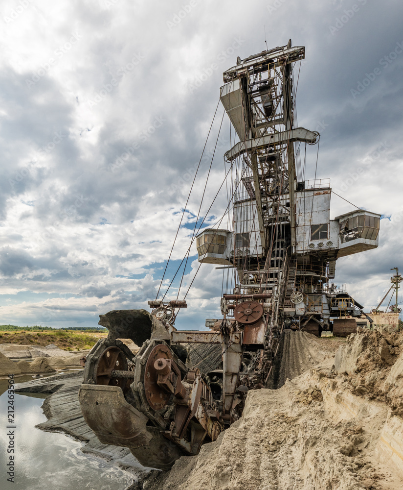 Heavy equipment. Multi bucket excavator, giant stacker, absetzer in ...