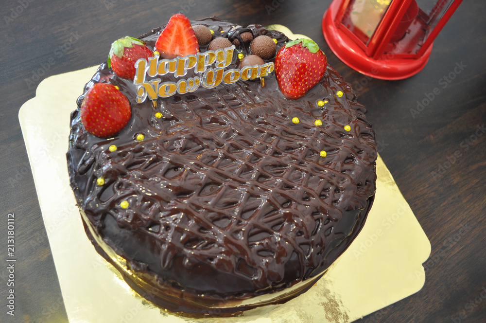 Labels Chocolate Cake