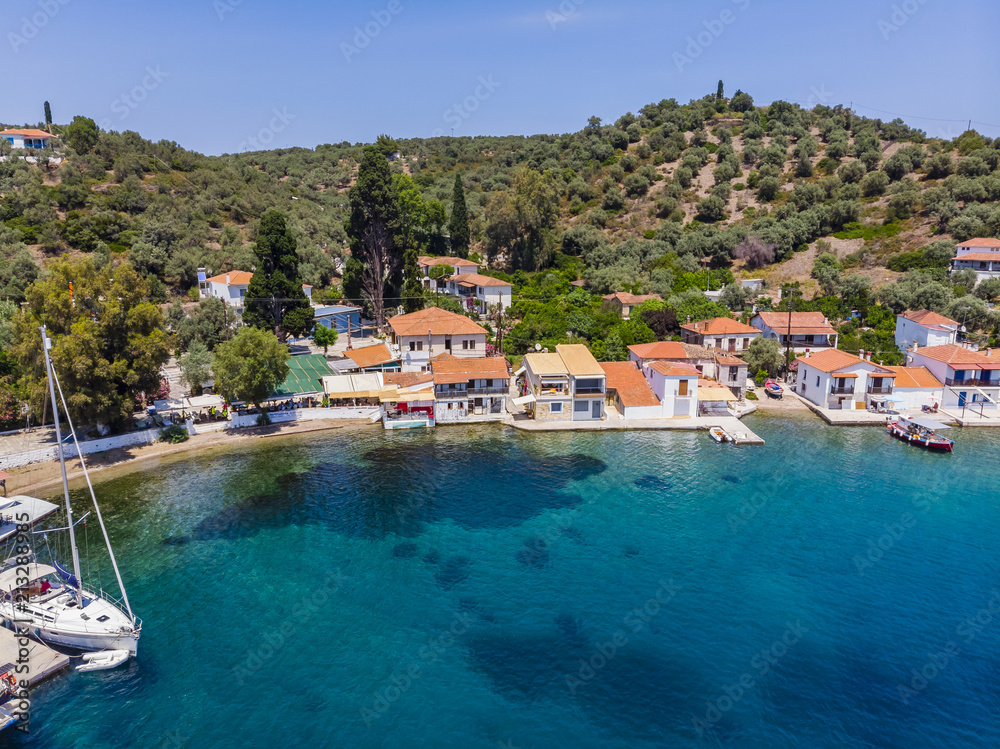 Luftaufnahme, Bucht von Paleo Trikiri, Insel Pangias Trikeri, Trikeri ...