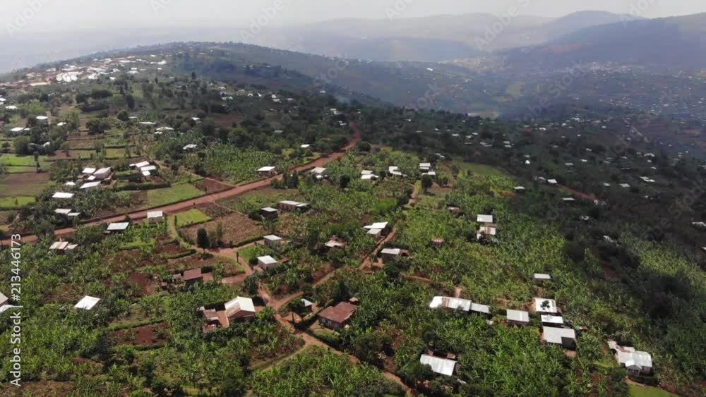 Video „Aerial drone footage of a village in Rwanda. Gorgeous green ...