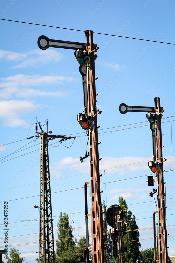 Teile der Bahnanlage, Signale, Kabelspanner, Kabel Stock Photo | Adobe ...