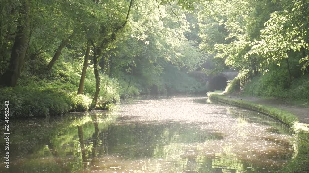 Ellesmere, with the Llangollen canal, steeped in history. Beautiful ...