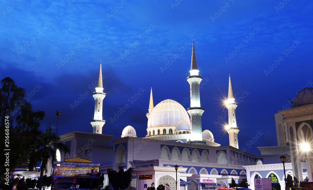 Masjid Sultan Hj Ahmad Shah 1 mosque while sunset, the state mosque at ...