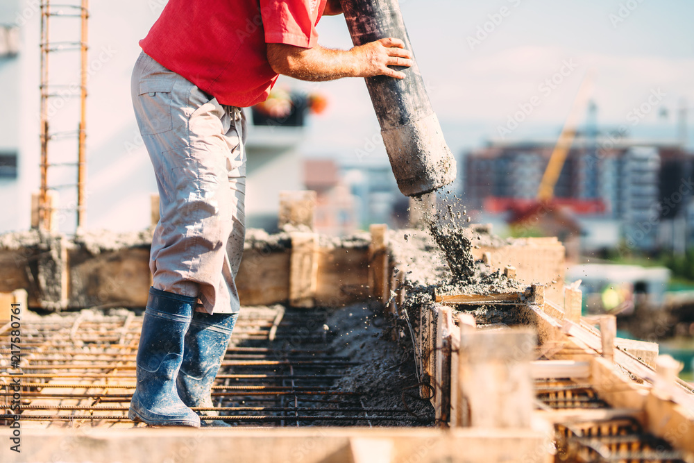 worker pouring concrete details - concrete pouring at building of house ...