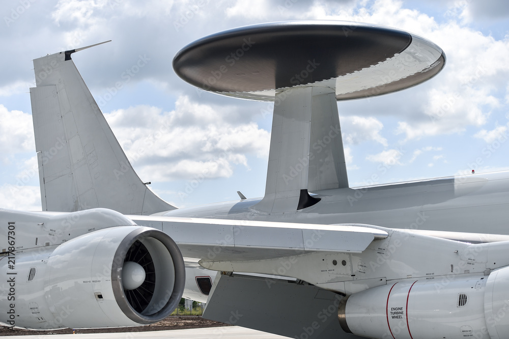 Huge radar antenna on a military airplane Stock-Foto | Adobe Stock