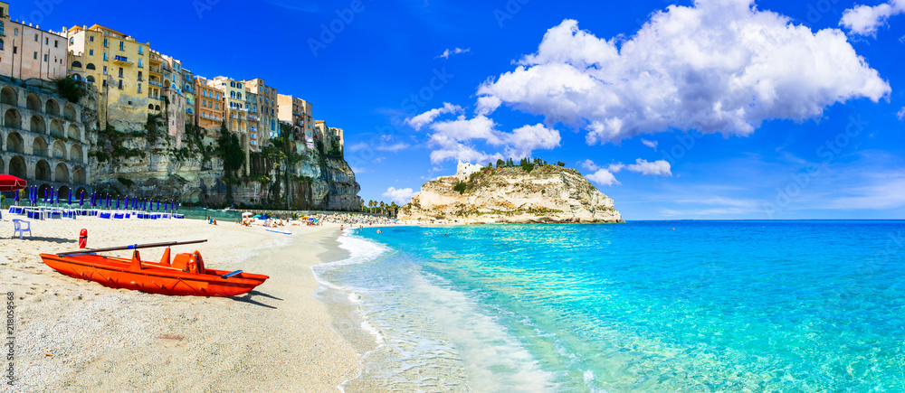 Poster Best beaches and beautiful coastal towns of Italy - Tropea in ...