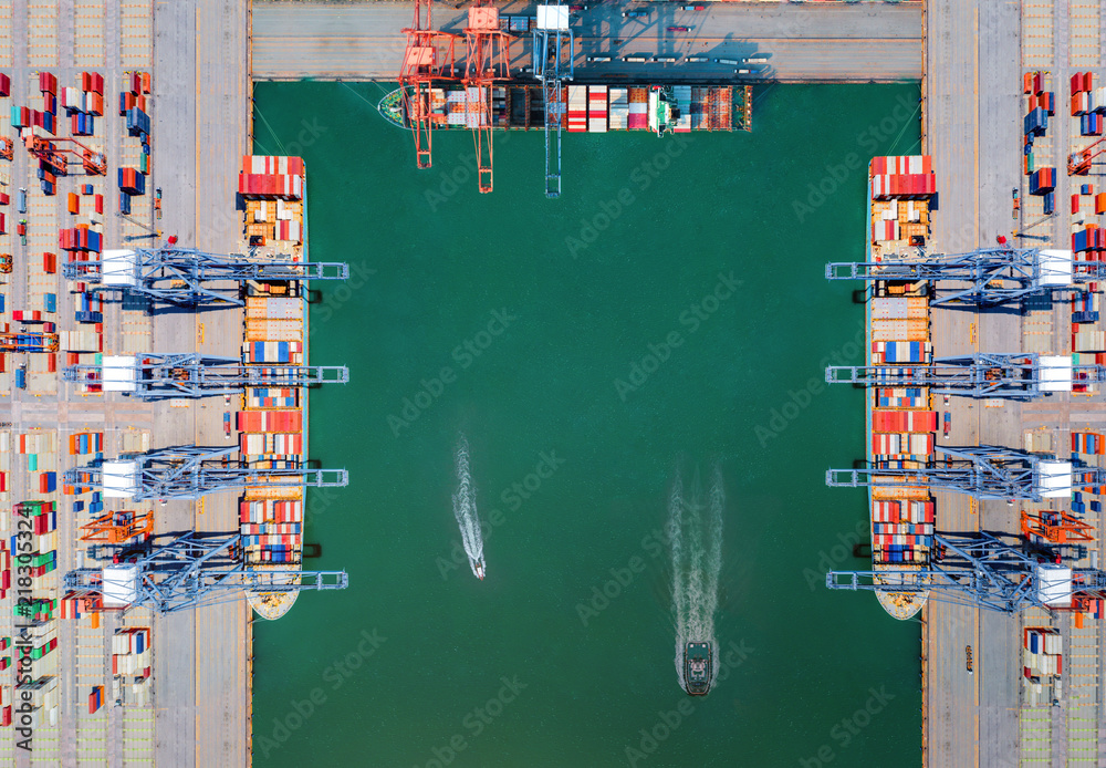the international port services for the vessels ships working in ...