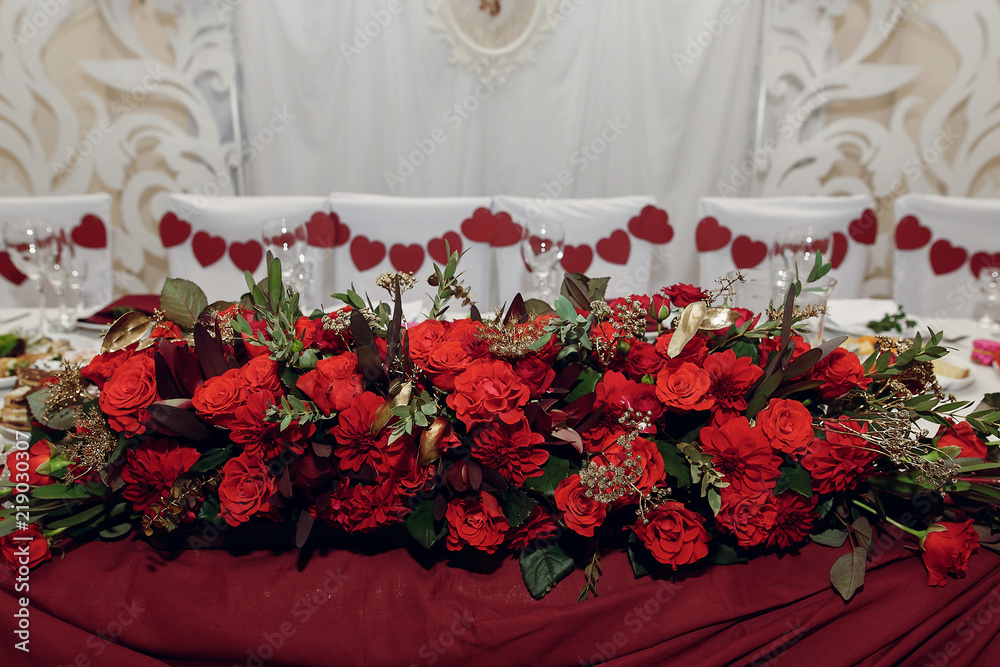 Wedding Table Decorations Red Roses