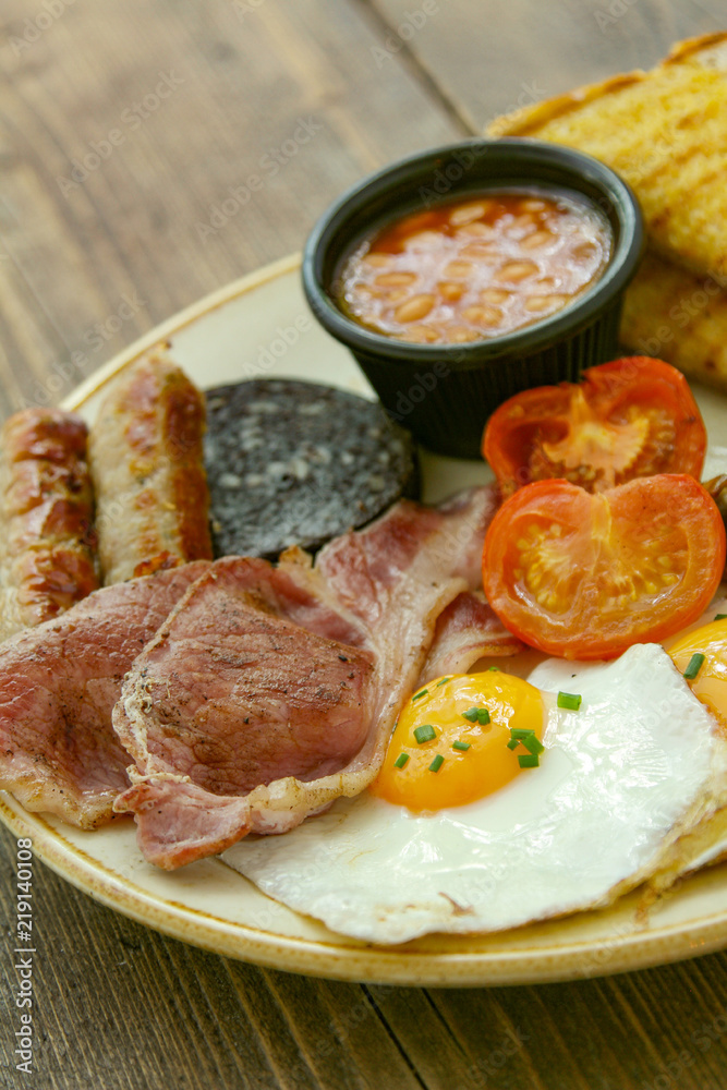 traditional cooked full English breakfast Stock Photo | Adobe Stock