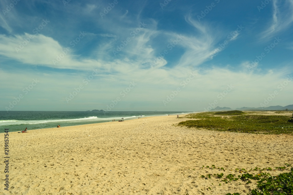 Desert beach, sand and sky - Praia deserta (Praia de Maricá - Rio de ...