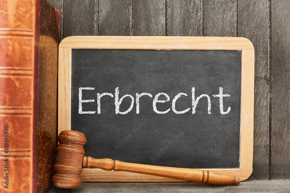 Erbrecht als Grundrecht Konzept auf Tafel Stock Photo | Adobe Stock