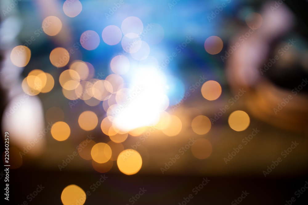 Foto de Bokeh light from sparks, look like firecrackers by welding ...