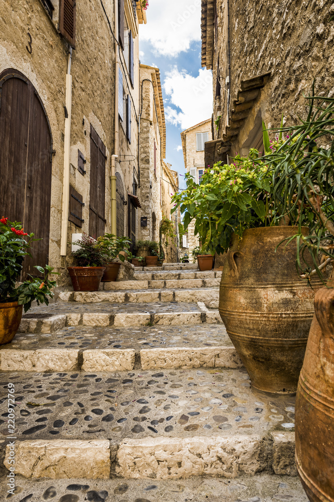 One of the many side alleys in Saint-Paul-de-Vence in France. The ...