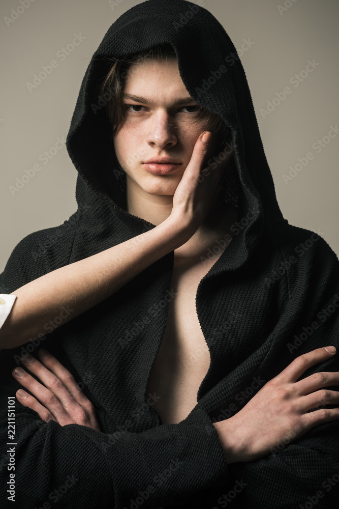 Foto de Skin concept. Man with young healthy skin. Hand touch face skin ...
