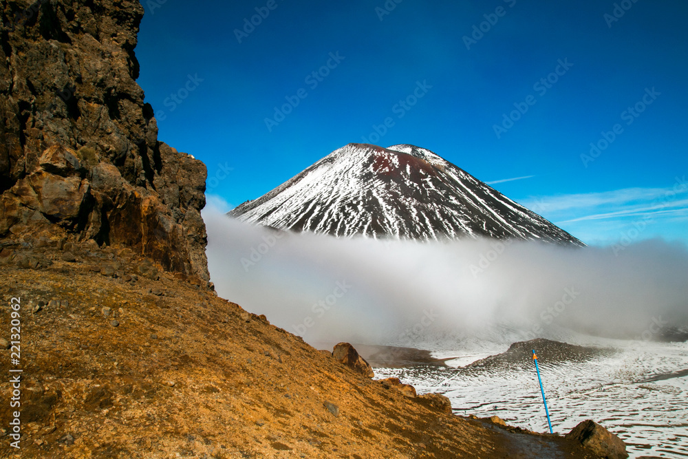 Fotografia do Stock: Devil's Staircase steep climbing to South Crater ...