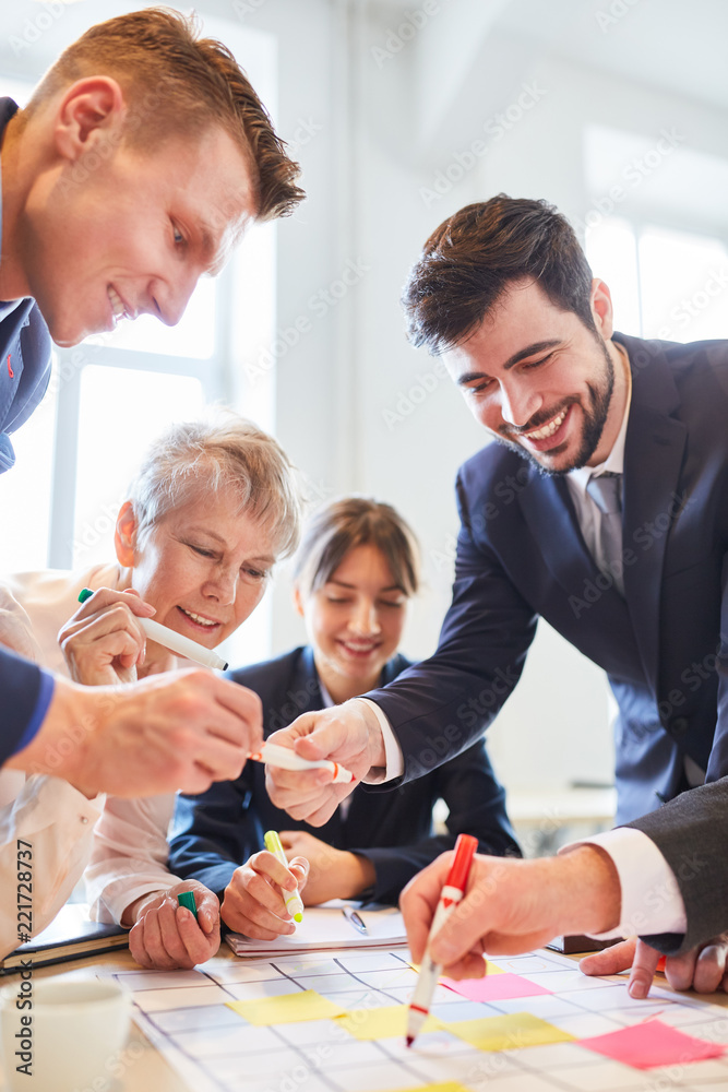 Business Team im kreativen Ideen Workshop Stock Photo | Adobe Stock