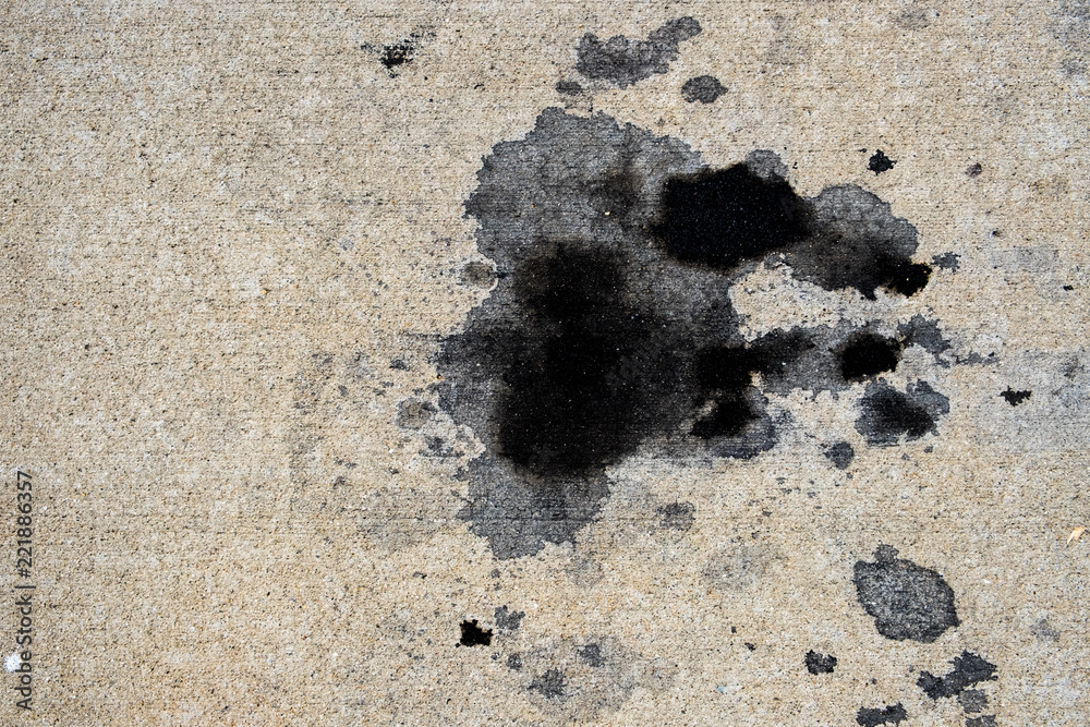 Motor oil stains on concrete pavement/texture background Hazır Fotoğraf ...