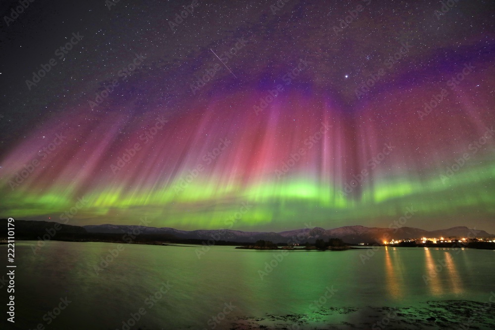 Aurora polaris is a physical phenomenon that occurs when the solar wind ...