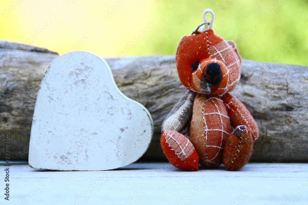 nounours,coeur blanc,symbole amour Stock Photo | Adobe Stock