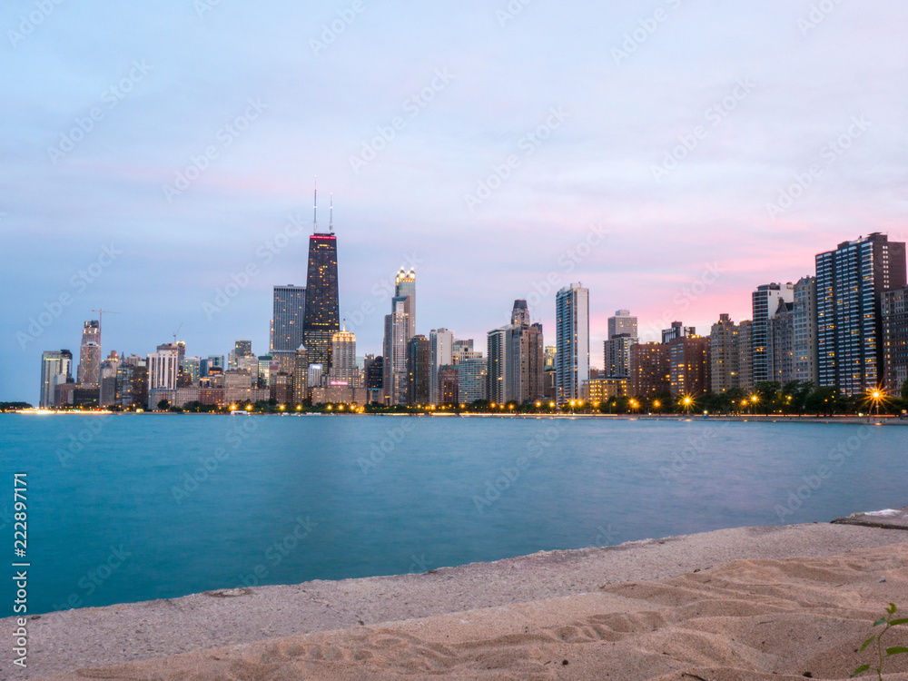 Beautiful long exposure photograph of the Chicago skyline at sunset ...
