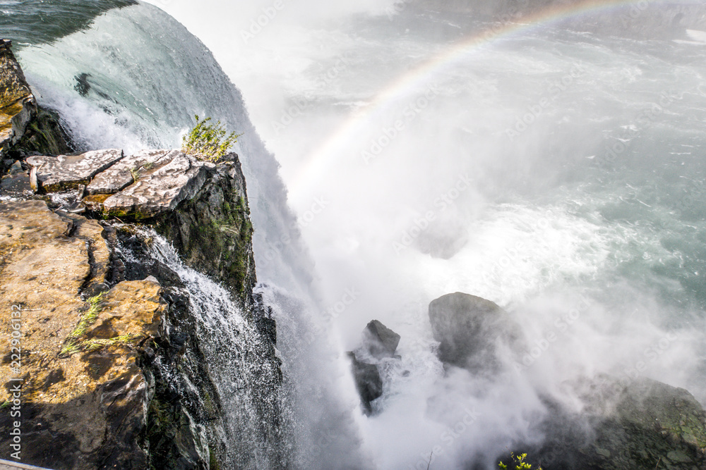 Beautiful view looking over the edge of Niagara Falls waterfall with ...
