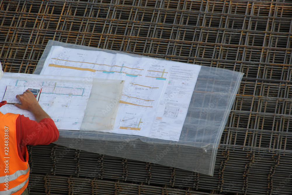 Bauplan auf eine Großbaustelle Stock Photo | Adobe Stock