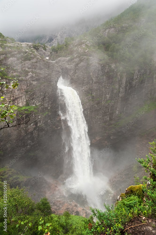 Foto de Månafossen - Moon Waterfall, is Norway’s 9th largest waterfall ...