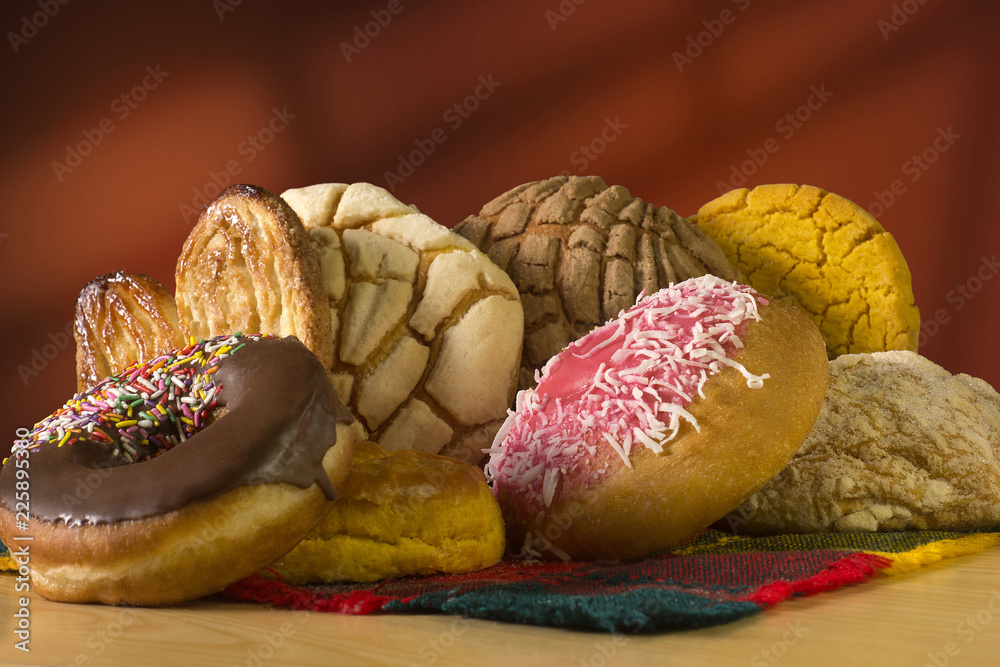 Pan tradicional mexicano conchas galleta dona milhojas oreja cuernito ...