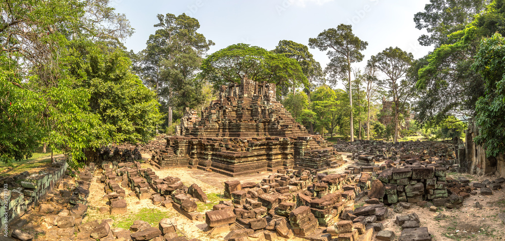 Preah Pithu temple in Angkor Wat Stock Photo | Adobe Stock