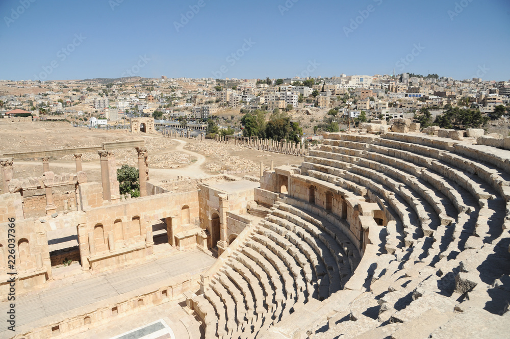 The ruined city of Jerash is Jordan's largest and most interesting ...