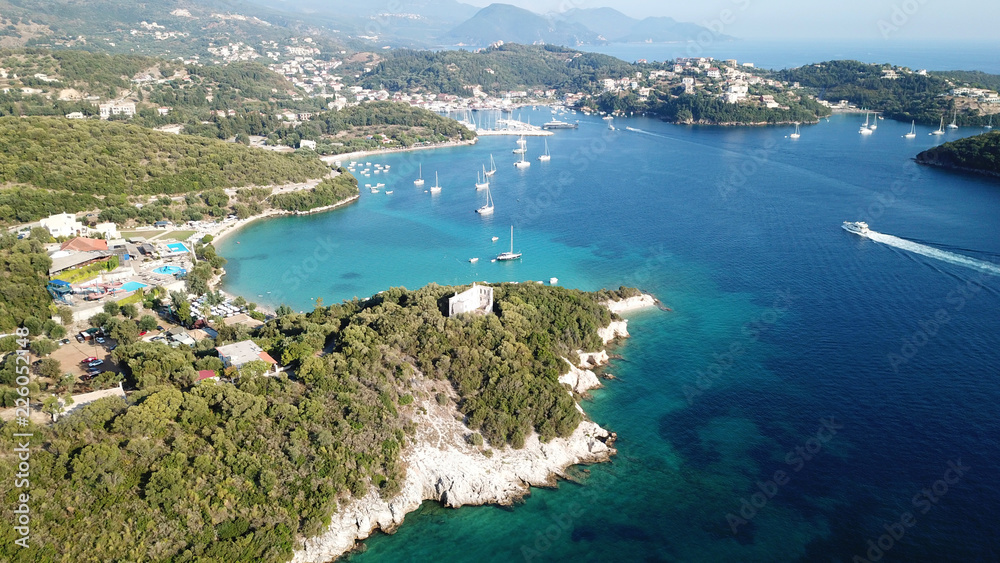 Fotografia do Stock: Aerial drone bird's eye view photo of popular and ...