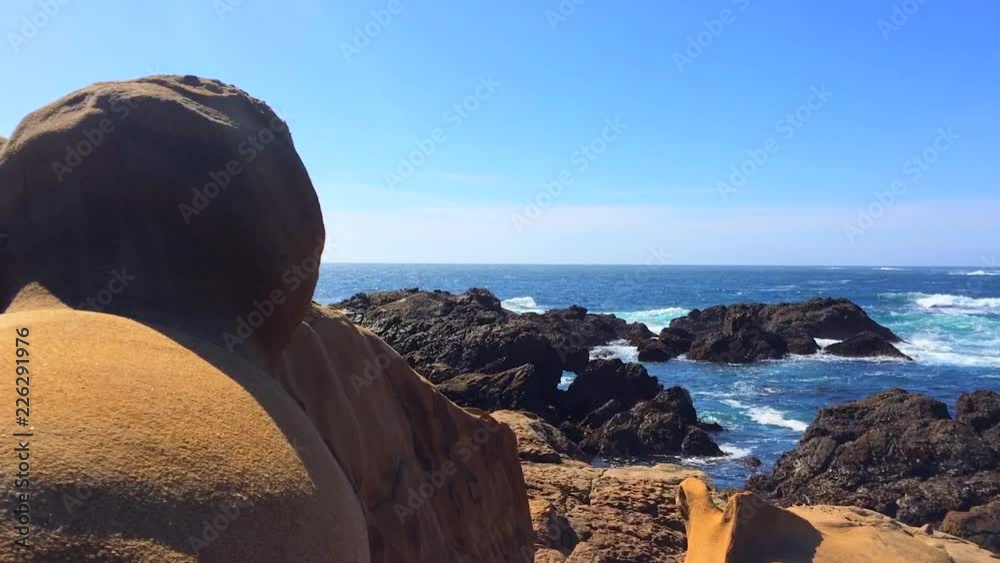 The Pacific Ocean at the Point Lobos State Natural Reserve, California ...