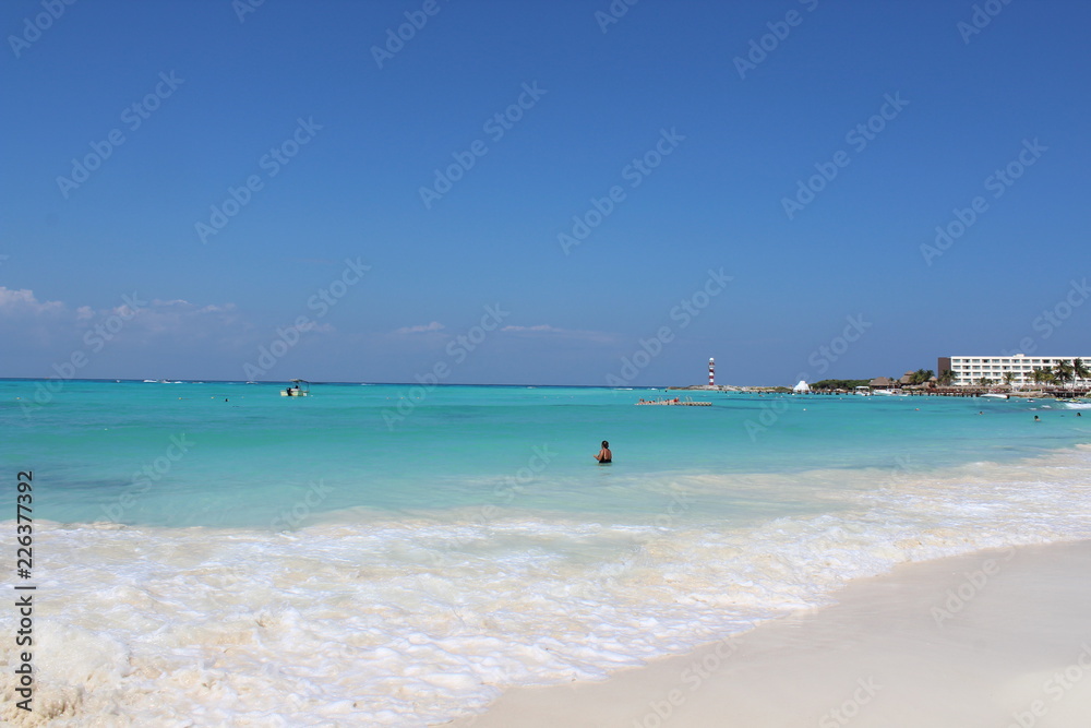 Cancún México, Playa Caracol, Arena blanca y Agua azul cristalina ...