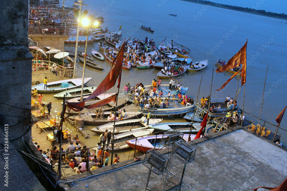 The famous fire ritual and procession in Varanasi, attracting tourists ...