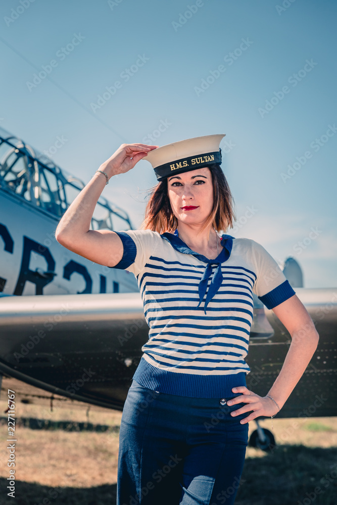 Pinup et Avion ancien Stock Photo | Adobe Stock