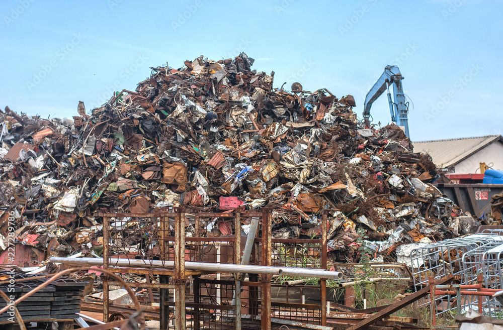 Poster A pile of scrap metal waste at recycling yard – Wall Art | UkPosters