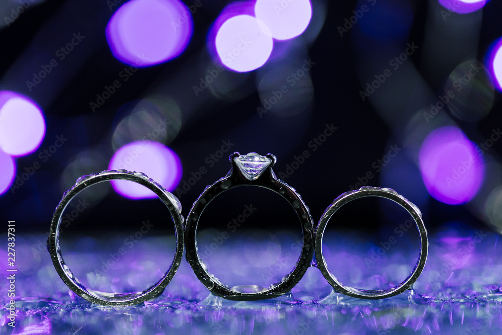 Purple Wedding Rings Background