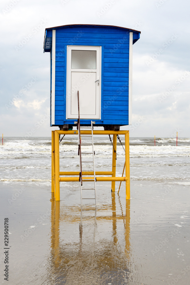 Auszeit, Entspannung, Ruhe, Urlaub in Deutschland: Strandkörbe ...