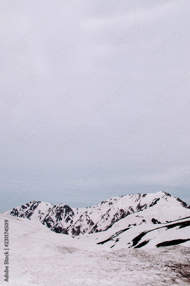 Snow mountain of Japan alps, Tateyama Kurobe Alpine - Mikurigaike onsen ...