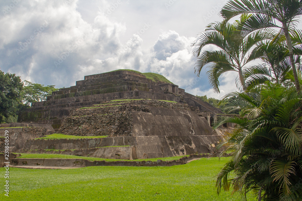 The main pyramid at Tazumal, a pre-Columbian Maya archeological site in ...