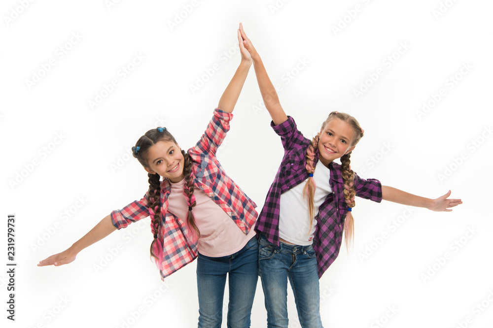 Dress to match your friend. Best friend dressing. Girls friends wear ...