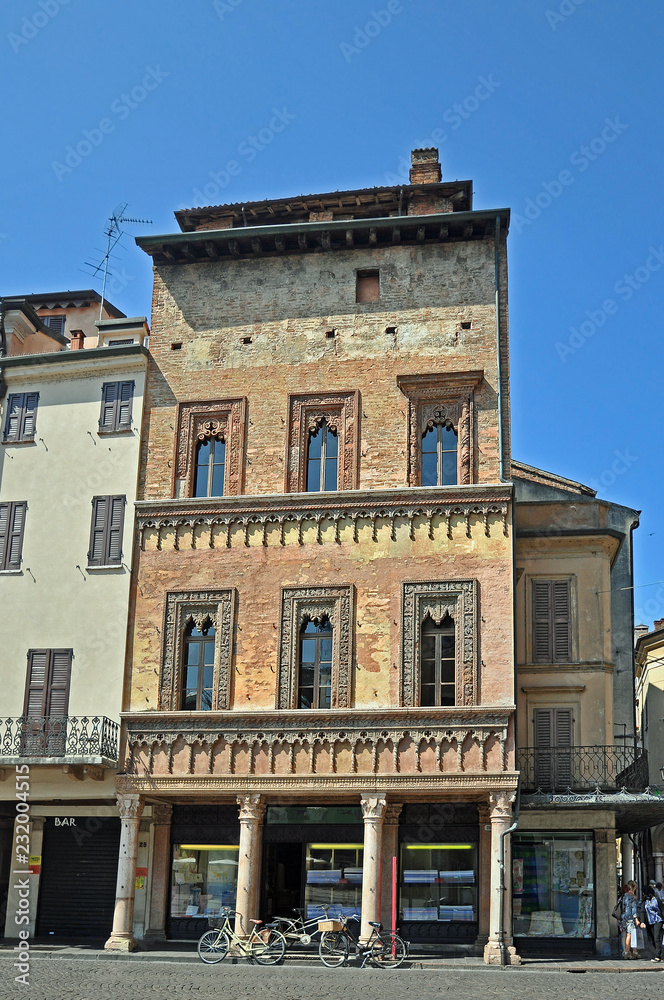 Italy, Mantua, Merchant house built in 1455. Example of gothic and ...